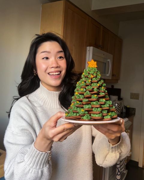 didn’t get to buy a Christmas tree so we made one ourselves 🌝 – Braid